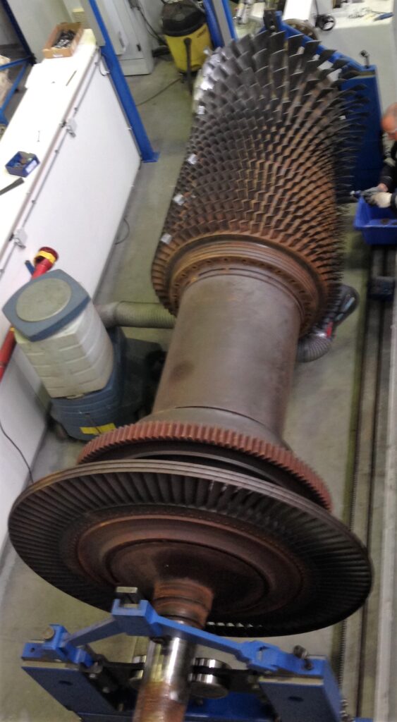 Repair and balancing Frame 5 rotor - MFSupport